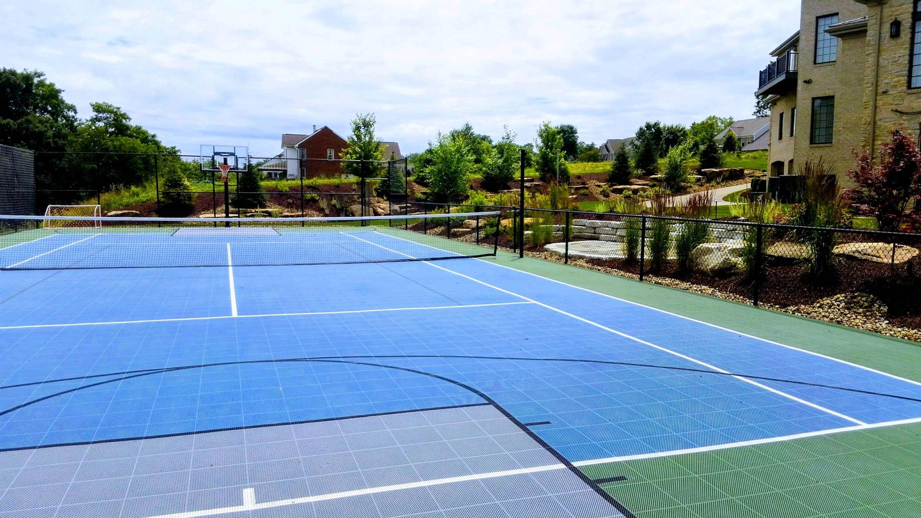 Outdoor Game Court Gallery – The Players Edge